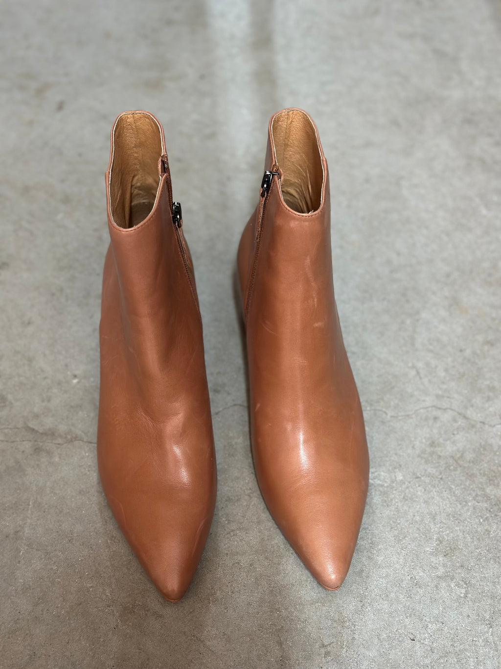 Eos Hallis Brandy Boot – Coco Shoes Tasmania